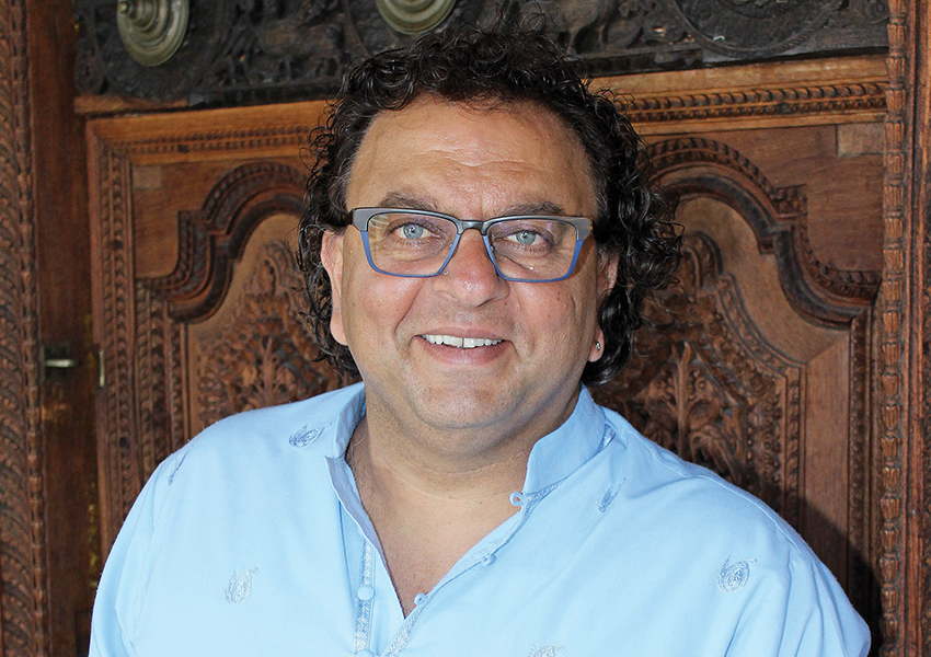 Chef Vikram Vij: A Curry in Every Dining Room | www.thesnack.net